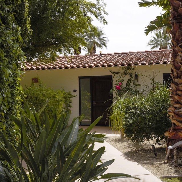 Colony Palms Hotel | Palm Springs Resort | Ultra Luxury Hotel